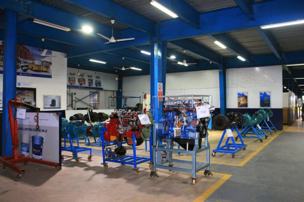 Heavy motor vehicles action learning lab: Ashok Leyland - Centurion